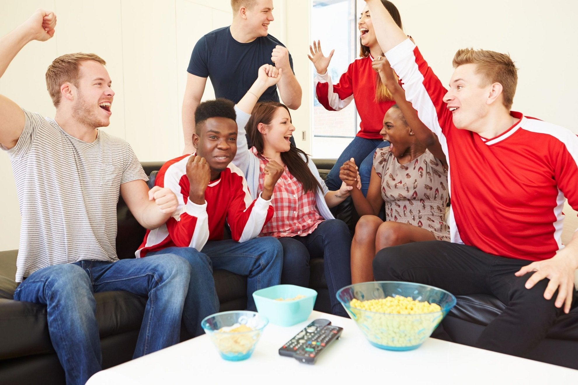 How to Host a Football Game Watching Party – GeraldBlack.com