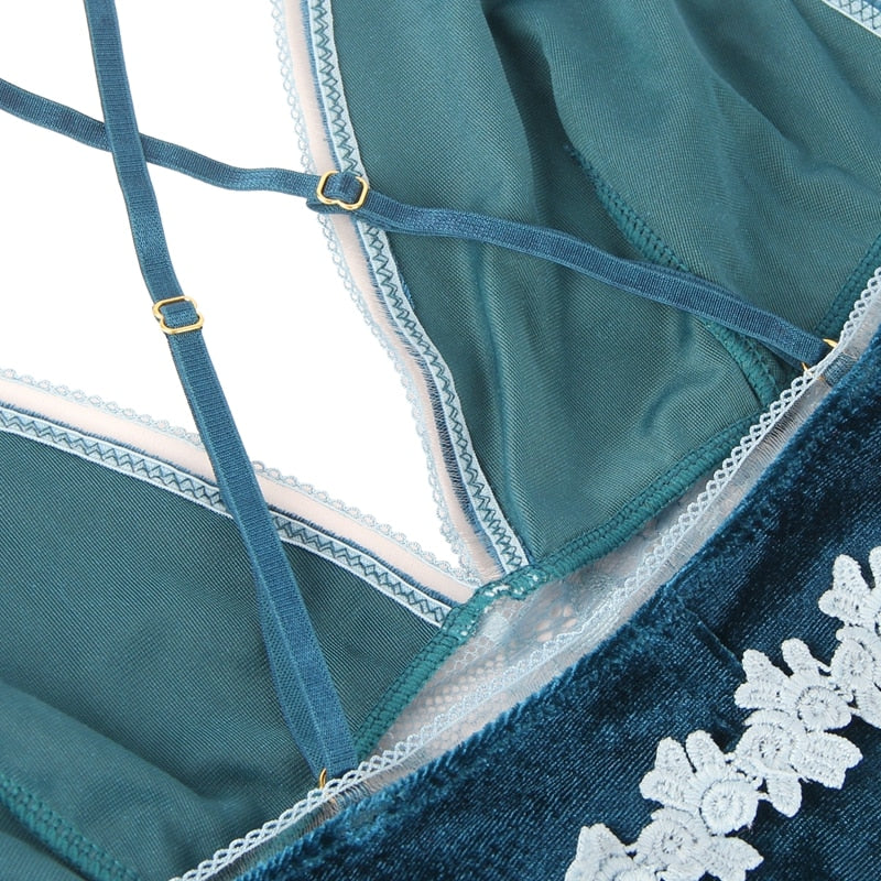 Women's Sexy Velvet Lace Sleeveless Backless Straps Nightgown ...