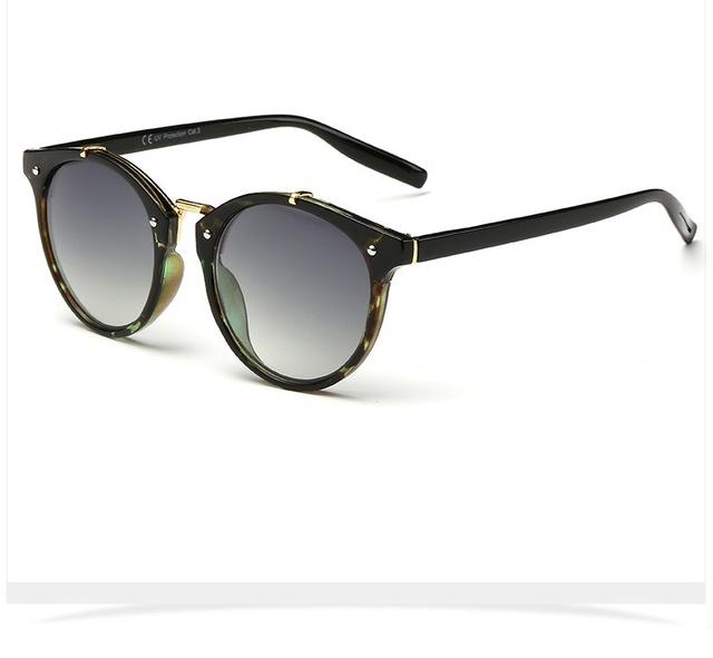 Women's Designer Round Plastic Frame Summer Sunglasses with Mirror Len ...